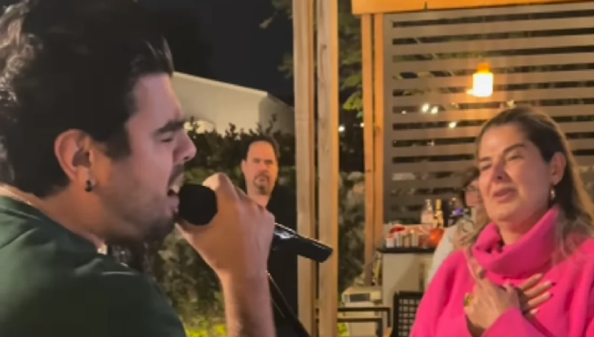 Jonathan Moly sorprende a Inés María Calero con un detalle sorpresa ...